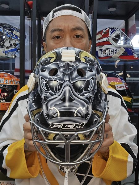 In-depth video: MARC-ANDRE FLEURY 2015 GOALIE MASK Game Issued/ Practi ...