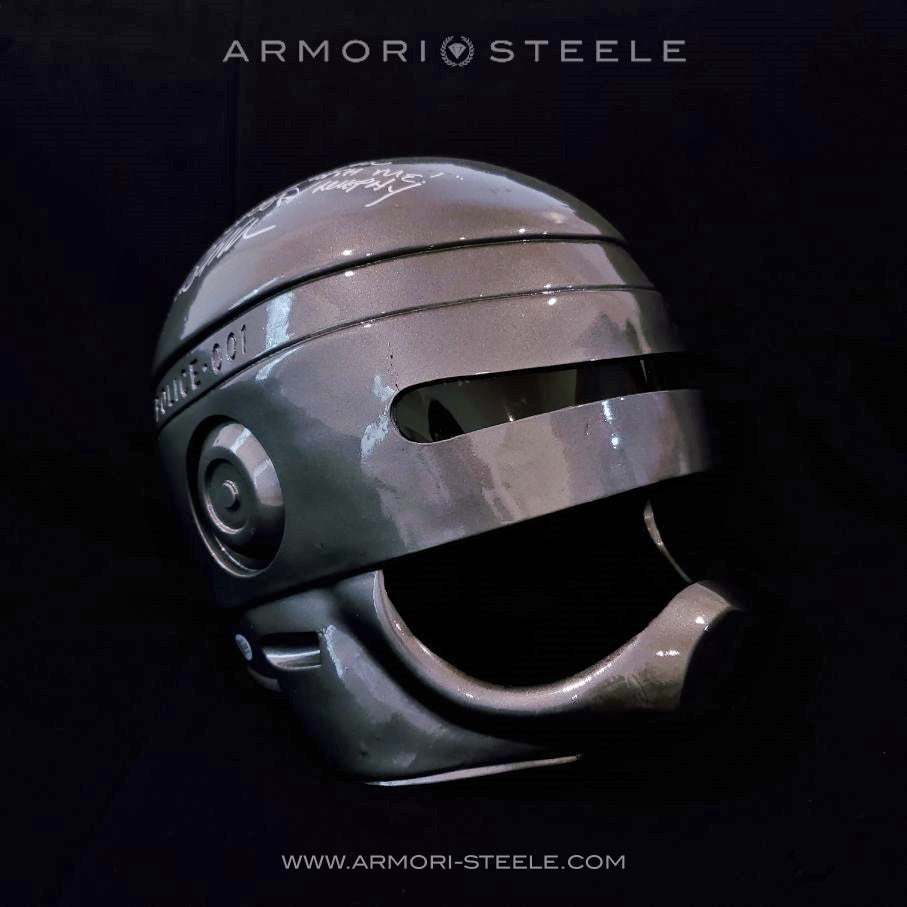ROBOCOP HELMET SIGNED BY PETER WELLER STANDARD EDITION FULL SCALE 1:1 ...