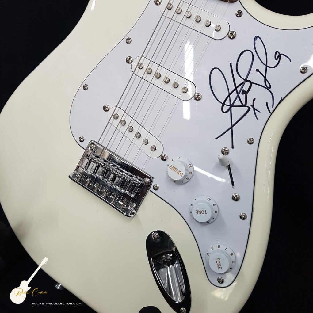 Steven Tyler Aerosmith Signed Guitar Premium Frame Autographed Fender ...