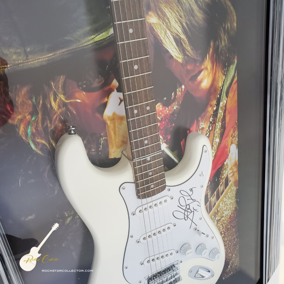 Steven Tyler Aerosmith Signed Guitar Premium Frame Autographed Fender ...